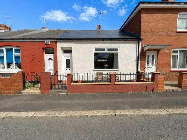 1 Bedroom Cottage House
