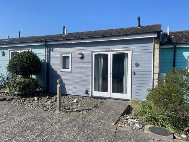 1 Bedroom Cottage House