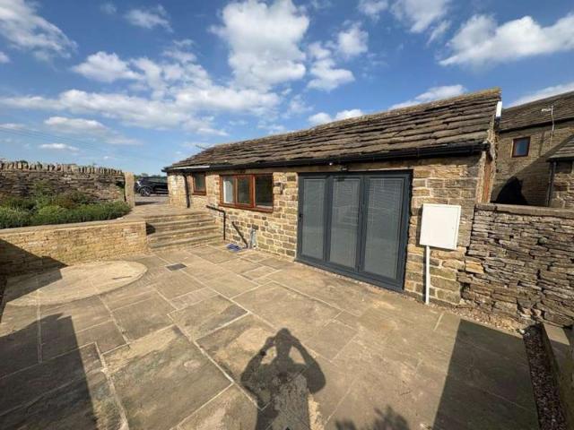1 Bedroom Cottage House