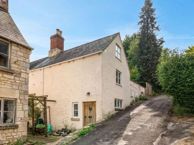 1 Bedroom Cottage House