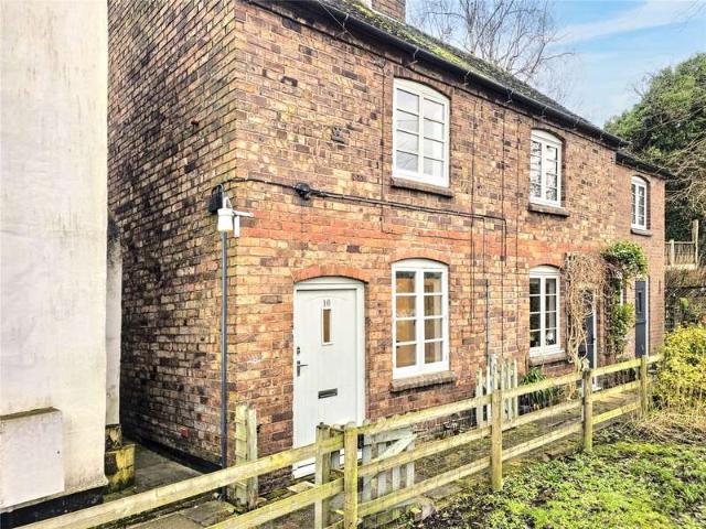 1 Bedroom Cottage House