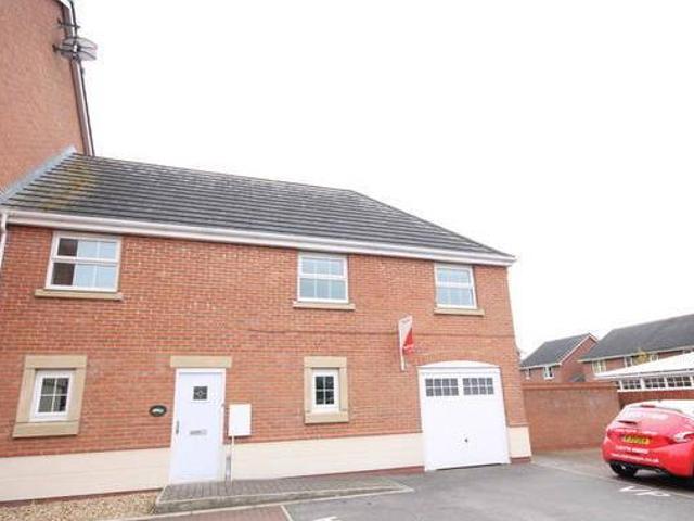 1 bedroom coach house for rent in Marine Crescent Buckshaw Village PR7
