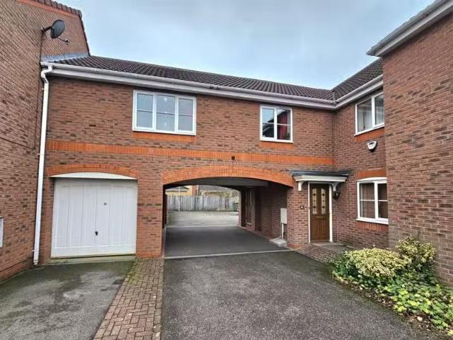 1 bedroom coach house for rent in Stockley Crescent, Shirley.