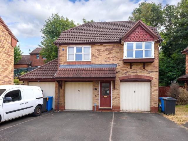 1 bedroom coach house for sale