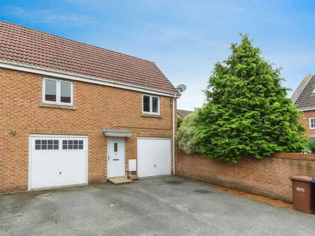1 bedroom coach house for sale