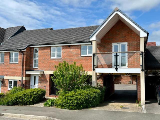 1 bedroom coach house for sale