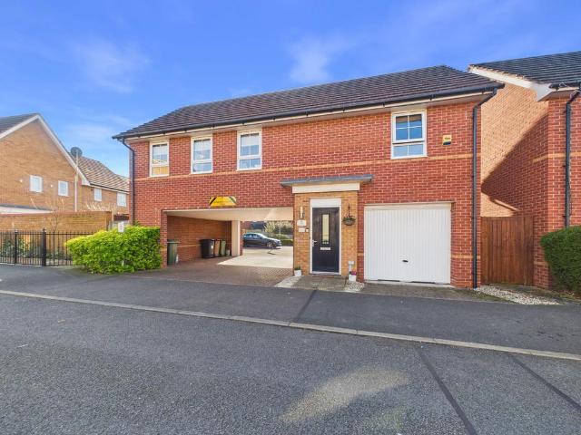 1 bedroom coach house for sale