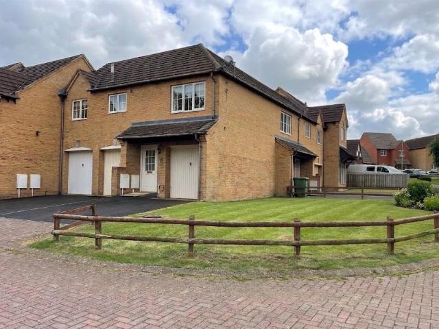 1 bedroom coach house for sale