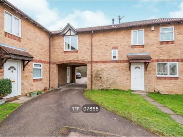 1 bedroom coach house to rent
