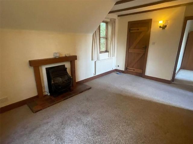 1 bedroom coach house to rent