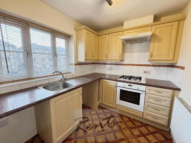 1 bedroom coach house to rent