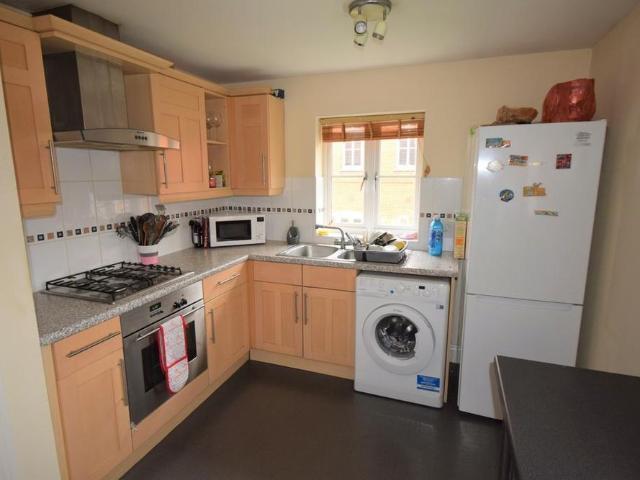 1 bedroom coach house to rent