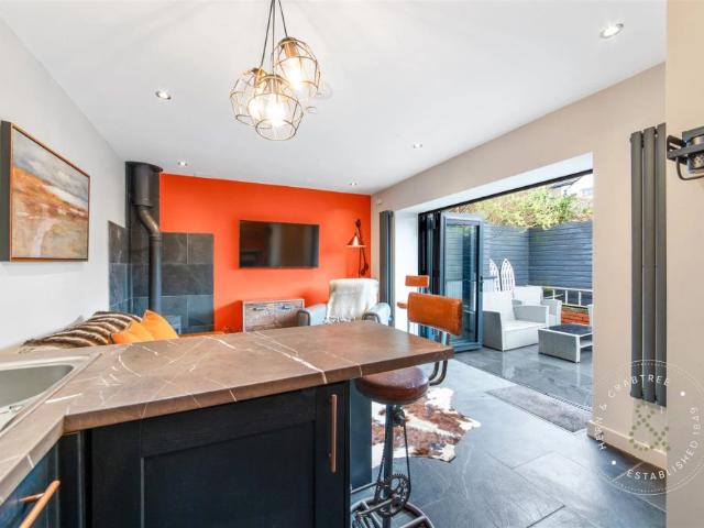 1 Bedroom Coachhouse