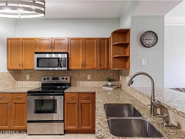 1 Bedroom Condo for Rent at 10435 Midtown Pkwy, Jacksonville, FL 32246 Windy Hill