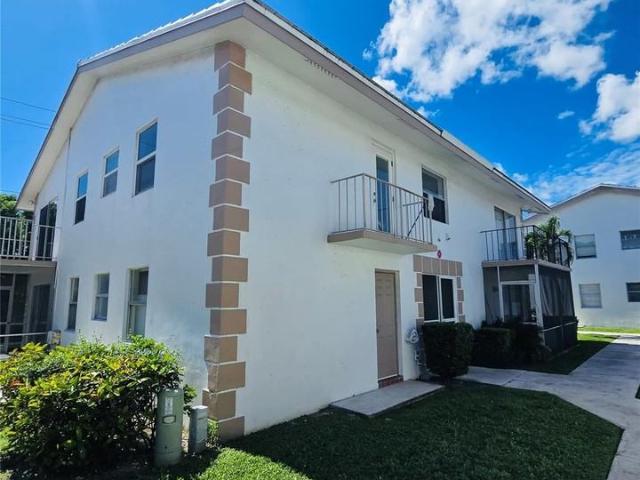 1 Bedroom Condo for Rent at 104 Se 10th St, Deerfield Beach, FL 33441
