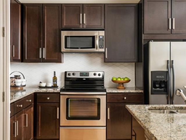 1 Bedroom Condo for Rent at 100 Westcott St #MH1, Houston, TX 77007 Washington Ave Memorial Park