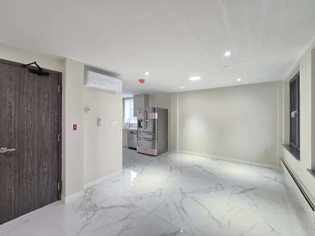 1 Bedroom Condo for Rent at 1014 Banner Ave #2A, New York, NY 11235 Brighton Beach
