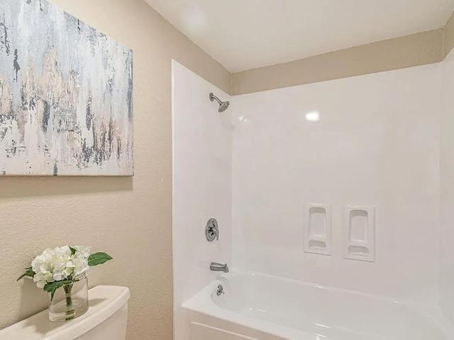1 Bedroom Condo for Rent at 1021 San Luis Cir #614, Daly City, CA 94014