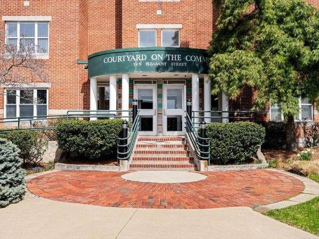 1 Bedroom Condo for Rent at 10 Pleasant St #11, Lynn, MA 01902