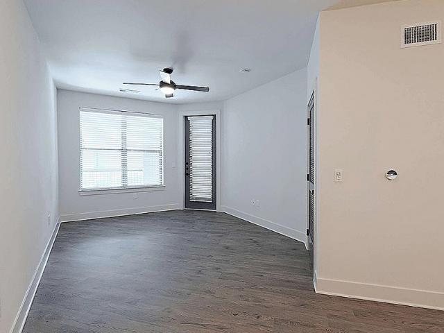 1 Bedroom Condo for Rent at 1165 Montgomery Boulevard #54.111, Allen, TX 75013