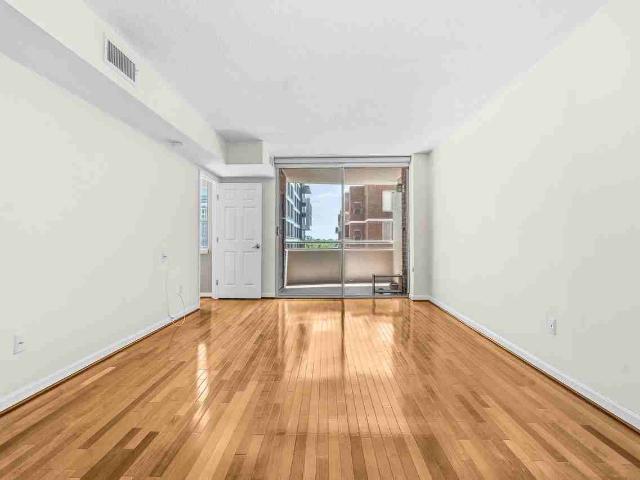1 Bedroom Condo for Rent at 11990 Market St, Reston, VA 20190 Reston