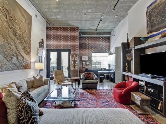 1 Bedroom Condo for Rent at 1111 Studewood Street #1239, Houston, TX 77008 Greater Heights
