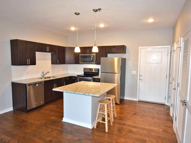 1 Bedroom Condo for Rent at 1118 Litton Ave #204, Nashville, TN 37216 Inglewood