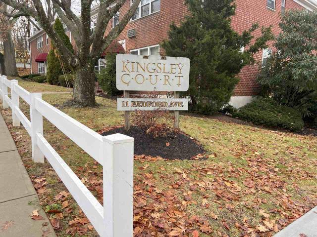1 Bedroom Condo for Rent at 11 Bedford Ave #C1, Norwalk, CT 06850 Springhil
