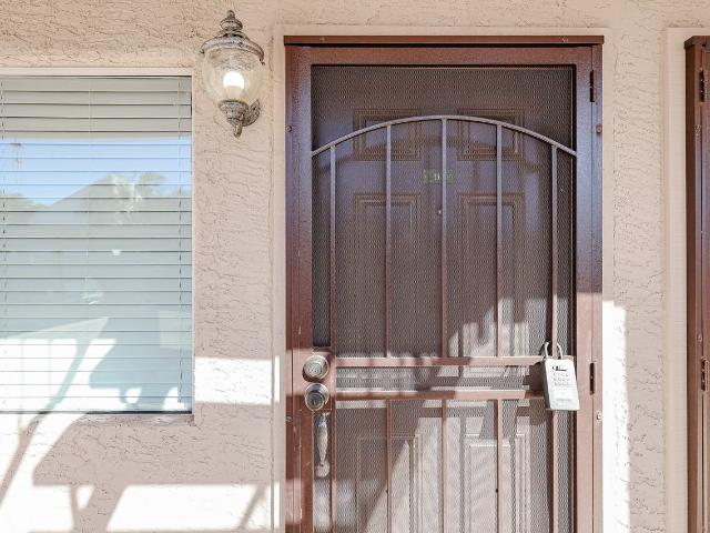 1 Bedroom Condo for Rent at 12440 N 20th St #112, Phoenix, AZ 85022