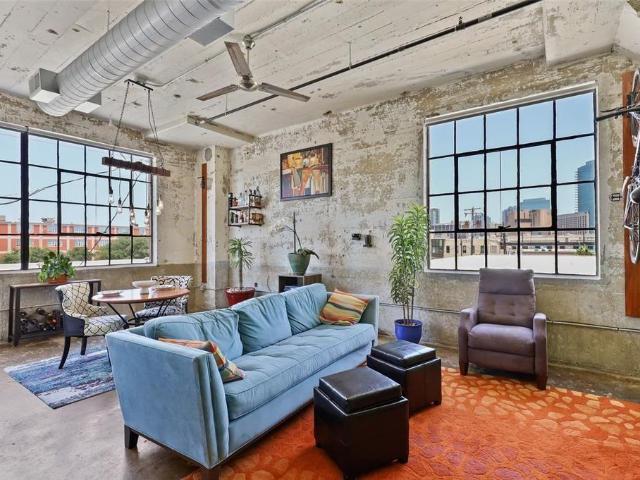 1 Bedroom Condo for Rent at 120 Saint Louis Avenue #165, Fort Worth, TX 76104