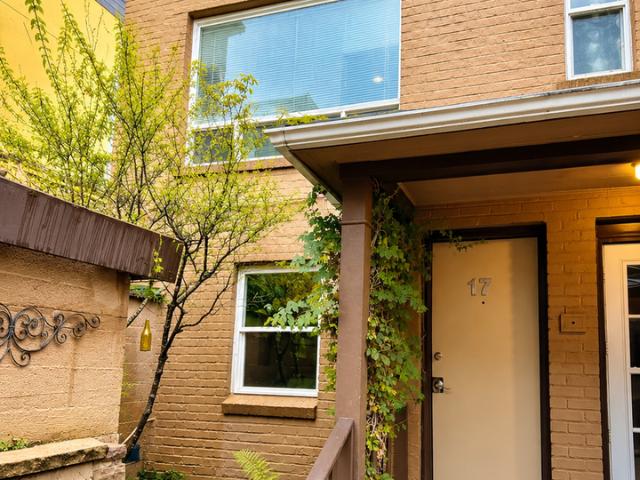 1 Bedroom Condo for Rent at 120 14th Ave #17, Seattle, WA 98122 Minor