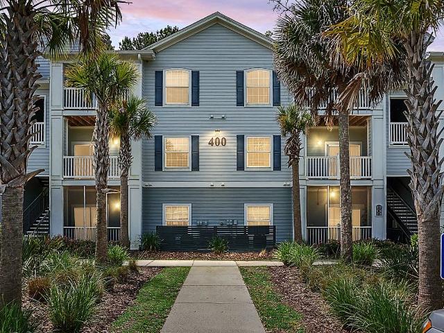 1 Bedroom Condo for Rent at 1300 Park West Blvd #423, Mount Pleasant, SC 29466