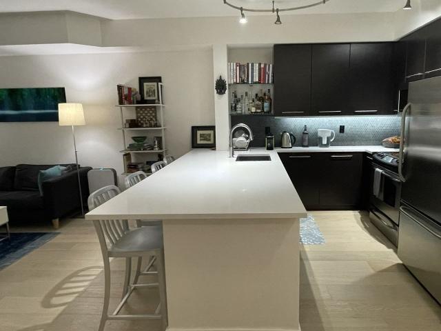 1 Bedroom Condo for Rent at 1410 E Pine St #115, Seattle, WA 98122 Broadway