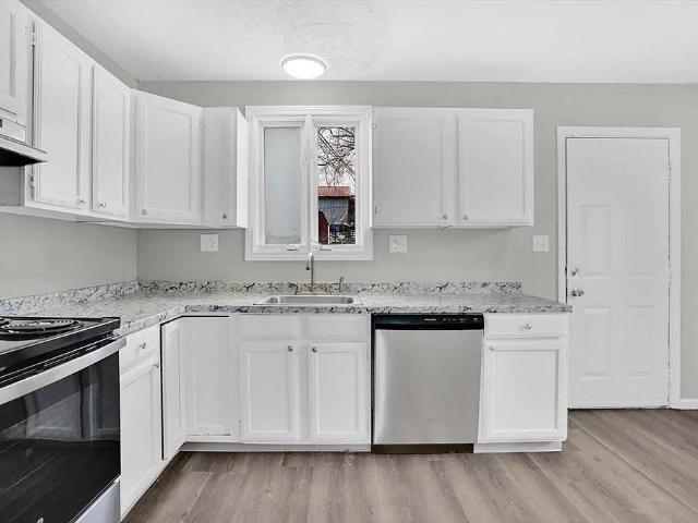 1 Bedroom Condo for Rent at 142 Cherry St #142, Springfield, MA 01105 Six Corners