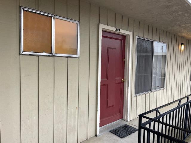 1 Bedroom Condo for Rent at 1651 Detroit Ave #209, Concord, CA 94520