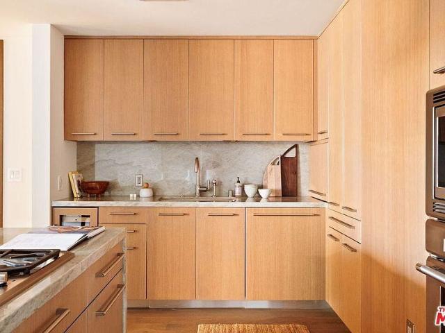 1 Bedroom Condo for Rent at 1755 Ocean Ave, Santa Monica, CA 90401 Downtown Santa Monica