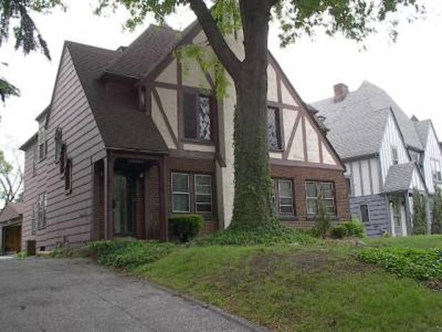 1 Bedroom Condo for Rent at 18323 Newell Rd #3, Shaker Heights, OH 44122 Shaker Heights