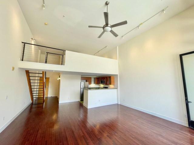 1 Bedroom Condo for Rent at 200 Townsend St, San Francisco, CA 94107 South Beach
