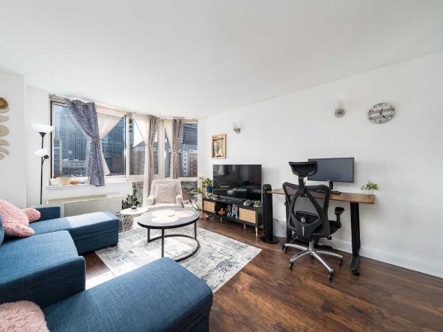 1 Bedroom Condo for Rent at 20 2nd Street #501, Jersey City, NJ 07302 The Waterfront