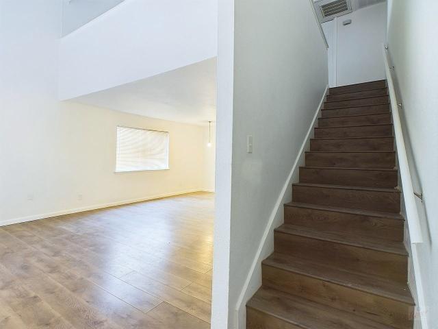 1 Bedroom Condo for Rent at 2124 Burton Dr, Austin, TX 78741 Riverside