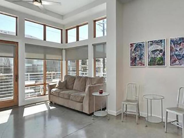 1 Bedroom Condo for Rent at 2124 East 6th Street #259, Austin, TX 78702 Holly