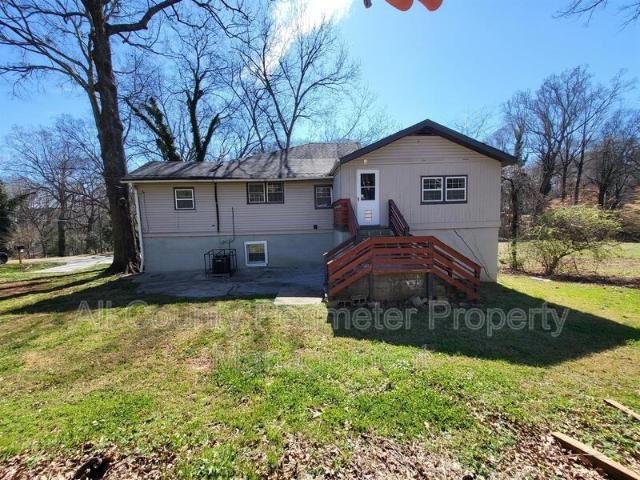 1 Bedroom Condo for Rent at 2308 Lakewood Ave Sw #A, Atlanta, GA 30315 Polar Rock