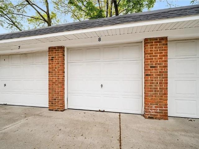 1 Bedroom Condo for Rent at 2401 Euclid Heights Blvd, Cleveland Heights, OH 44106 Cleveland Heights