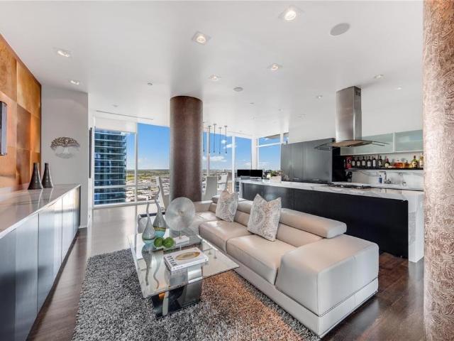 1 Bedroom Condo for Rent at 2430 Victory Park Lane #127, Dallas, TX 75219 Victory Park