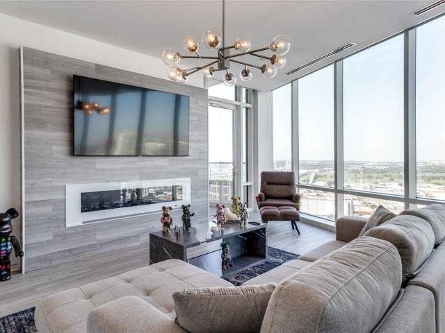 1 Bedroom Condo for Rent at 2430 Victory Park Lane #135, Dallas, TX 75219 Victory Park