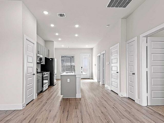 1 Bedroom Condo for Rent at 2501 Ascension Boulevard #620.99, Arlington, TX 76006