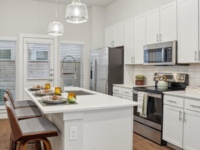 1 Bedroom Condo for Rent at 2600 North Lake Forest Drive #74.105, McKinney, TX 75071