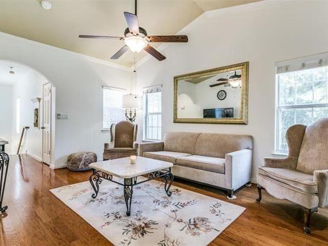 1 Bedroom Condo for Rent at 2601 Preston Road #11.49, Plano, TX 75093