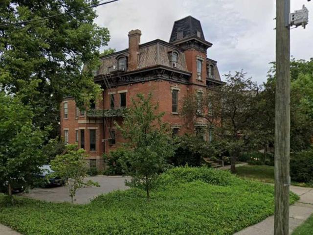 1 Bedroom Condo for Rent at 2605 Eden Ave #1, Cincinnati, OH 45219 Corryville