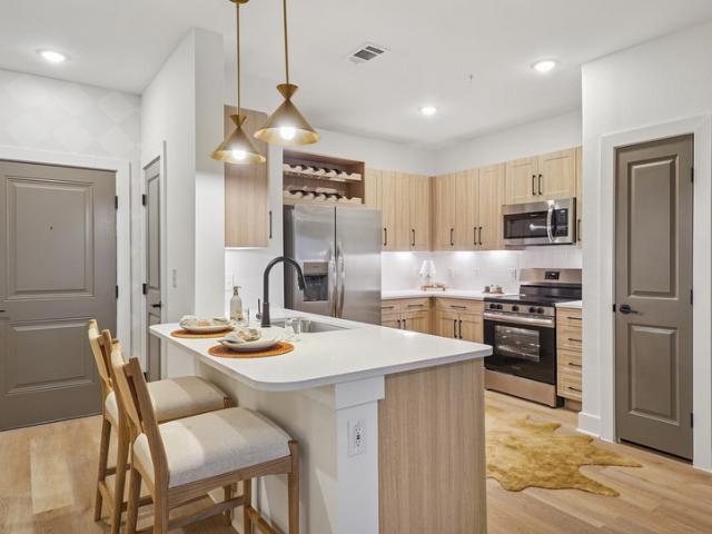 1 Bedroom Condo for Rent at 2700 North Lake Forest Drive #800.111, McKinney, TX 75071